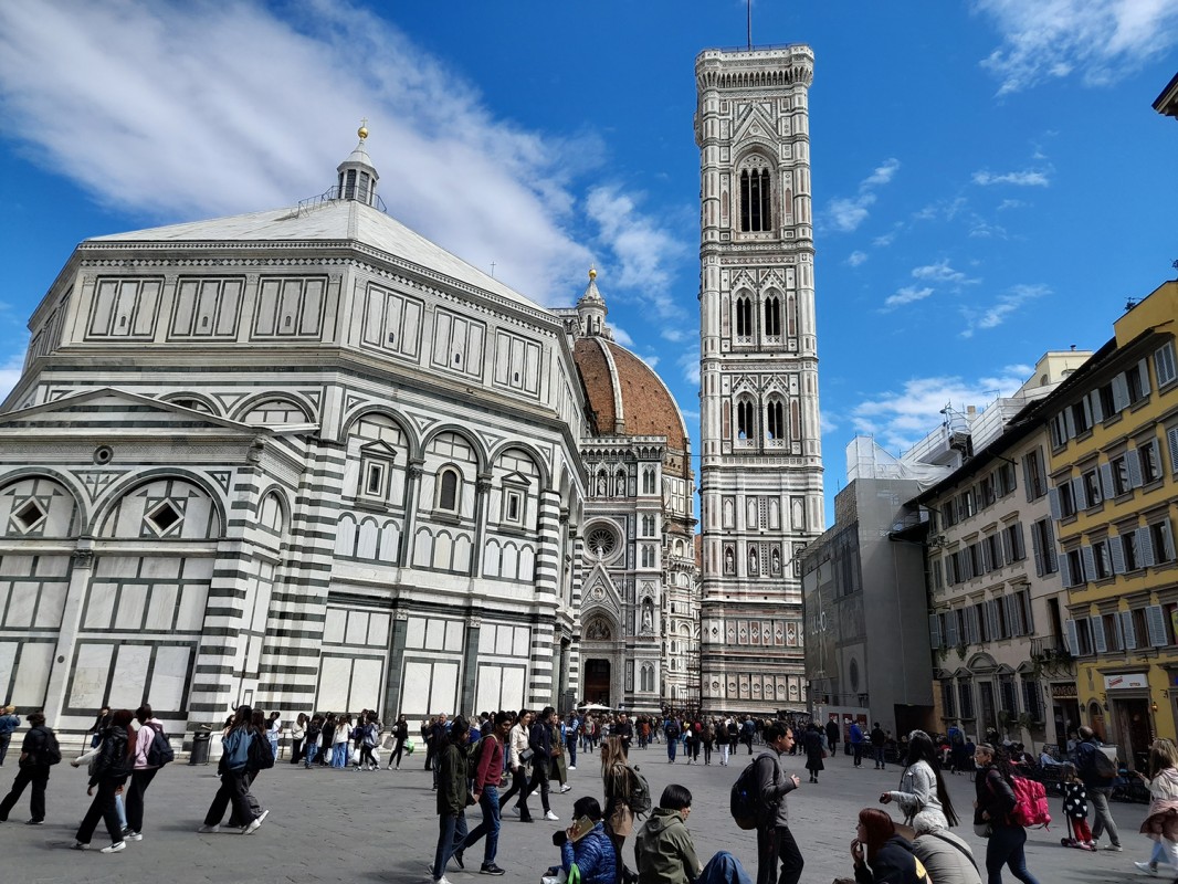 Florencie a Pisa, zápisky z cest | Parkování R7